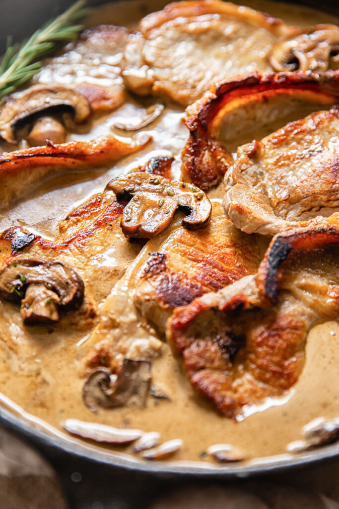 Pork Loin Steaks In Creamy Shallot And Mushrooms Sauce Video Vikalinka