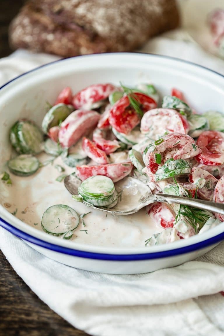 Summer Tomato and Cucumber Salad - Vikalinka