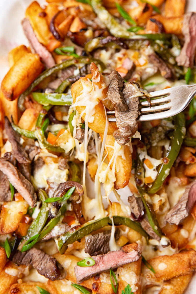 Philly Cheesesteak Loaded Fries - Vikalinka