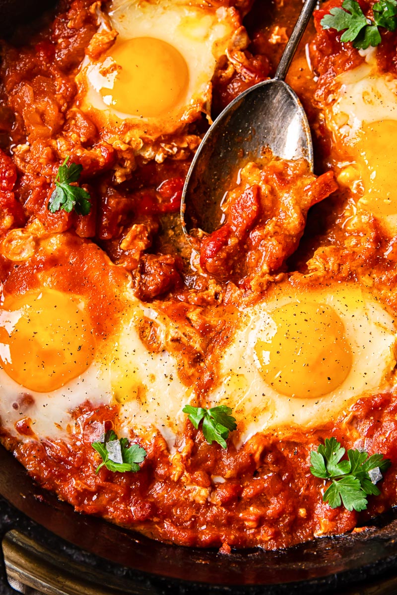 Easy Shakshuka Recipe - Vikalinka