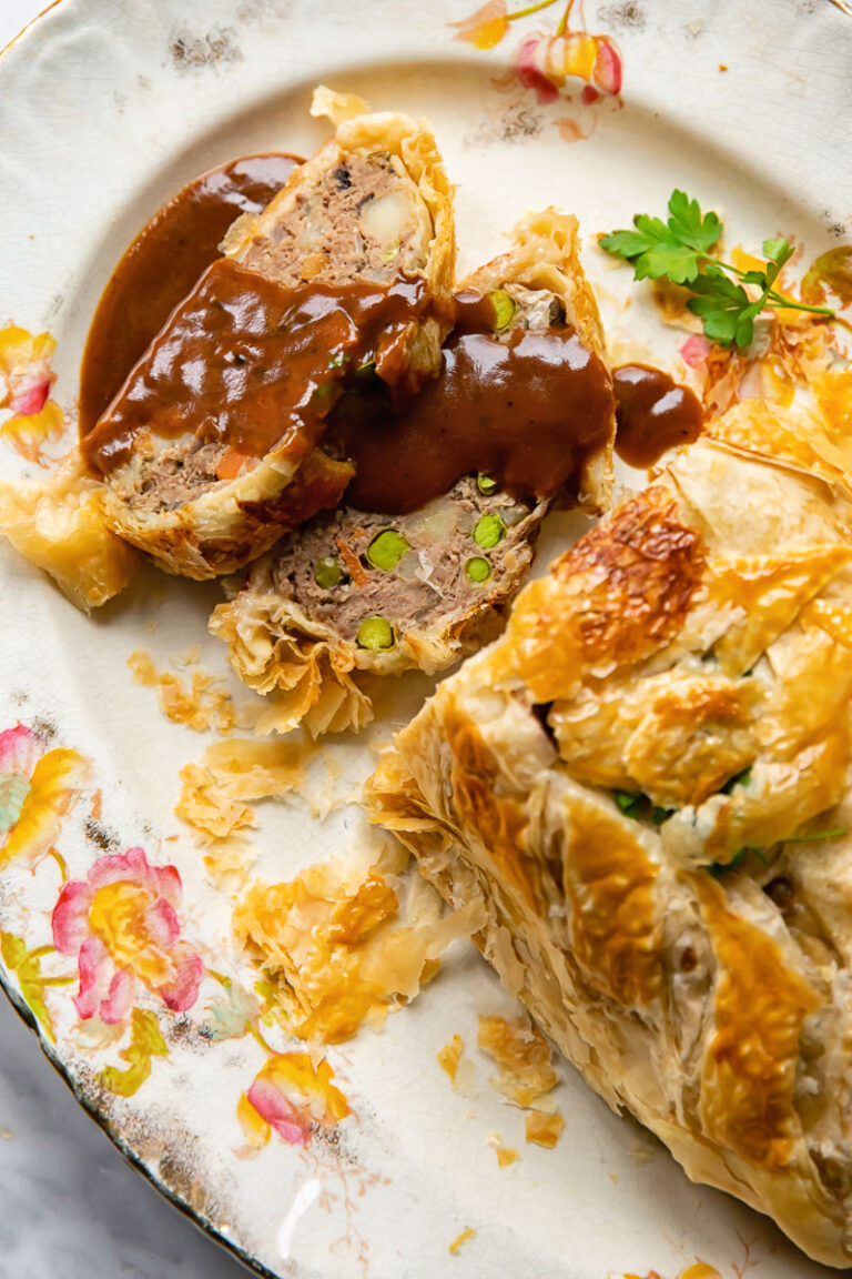 Ground Beef Wellington (the humble version) - Vikalinka