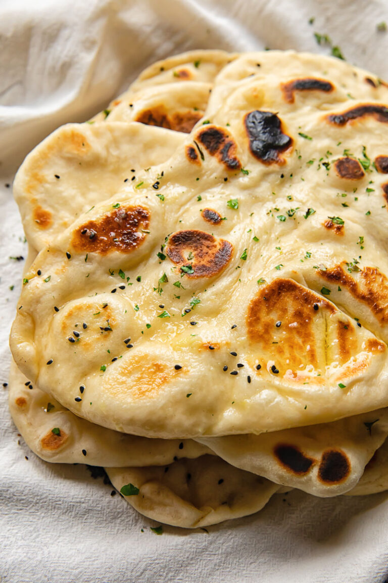Homemade Naan - Vikalinka