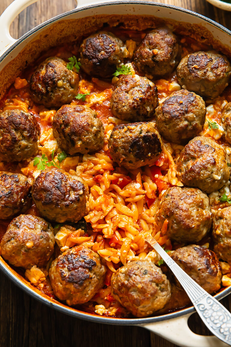 One Pan Greek Baked Orzo with Meatballs - Vikalinka