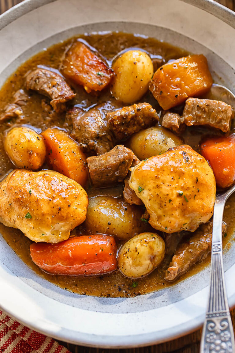 Beef Stew with Dumplings - Vikalinka