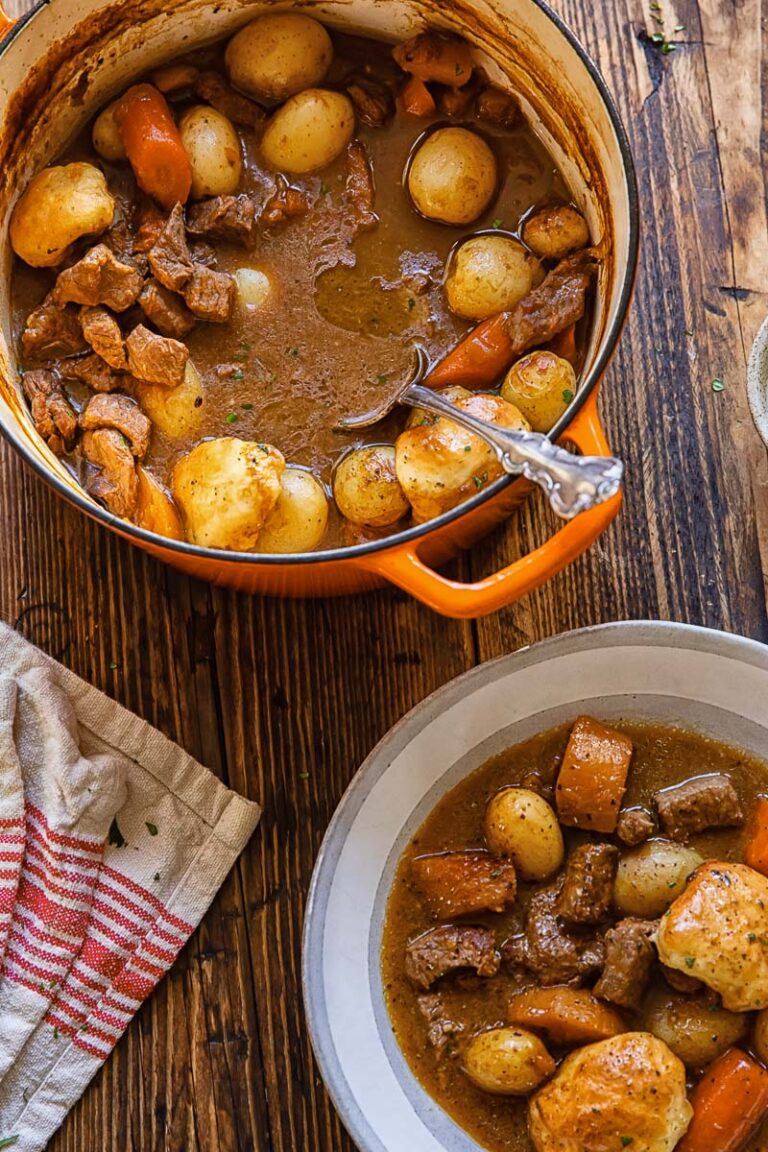 Beef Stew with Dumplings - Vikalinka