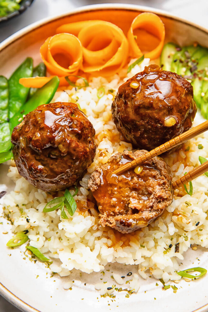 Teriyaki Meatballs - Vikalinka