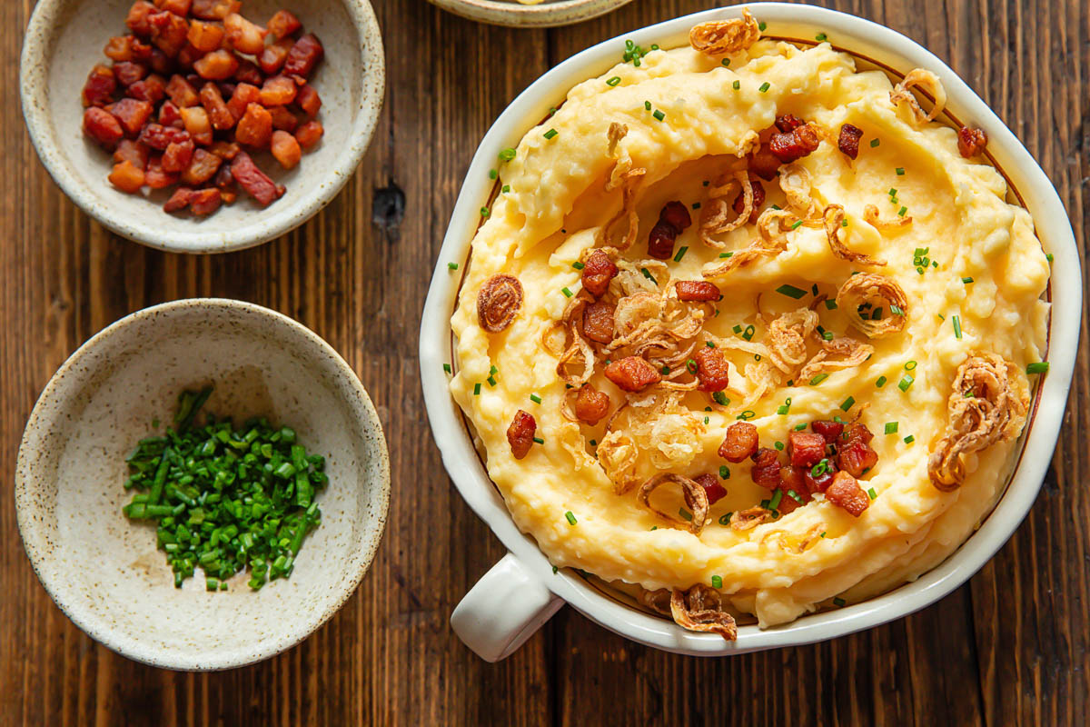 Cheesy Loaded Mashed Potatoes with Crispy Shallots and Pancetta - Vikalinka